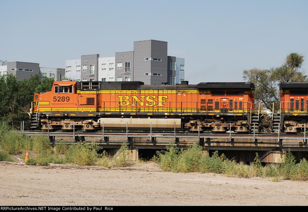 BNSF 5289